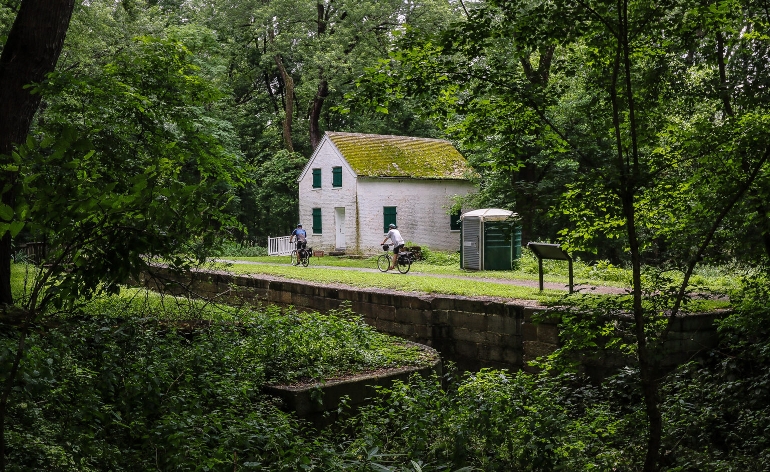 Lockhouse 28 Receives New Decking – C&O Canal Trust